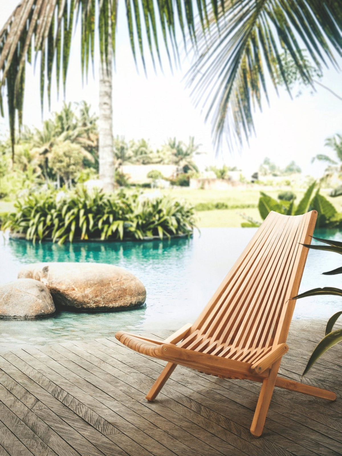 PHOENIX FOLDING LOUNGE CHAIR — Wood Culture