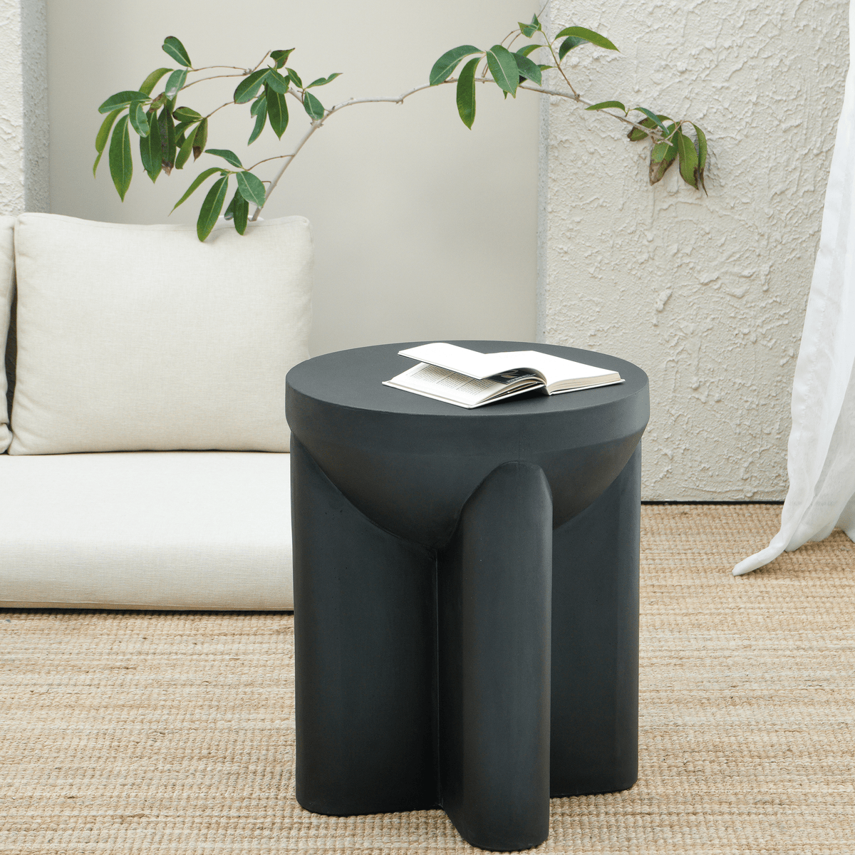 LYRA SIDE TABLE/GRC/SIDE TABLE/WOOD CULTURE/TABLE — Wood Culture