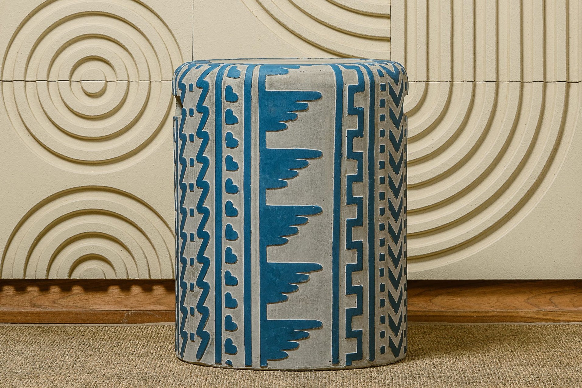 BAMBARA MOTIF SIDE TABLE/STOOL — Wood Culture